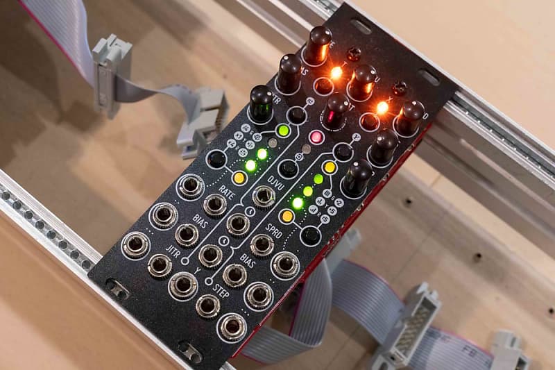 Antumbra CARA black/gold - Mutable Instruments Marbles | Reverb