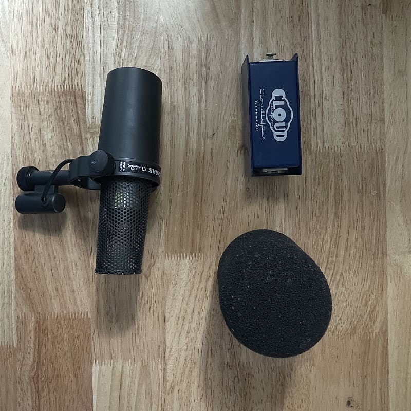 SM7B microphone WITH cloud lifter and xlr cable! | Reverb