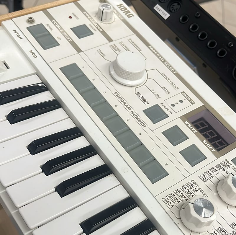 Korg microKORG-S 37-Key Synthesizer/Vocoder 2002 - 2019 - | Reverb