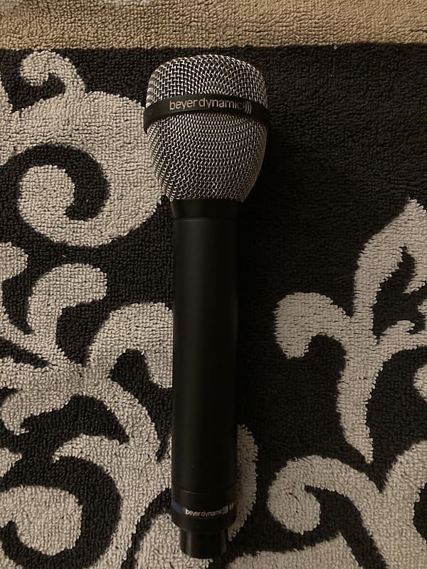 Beyerdynamic M69 | Reverb