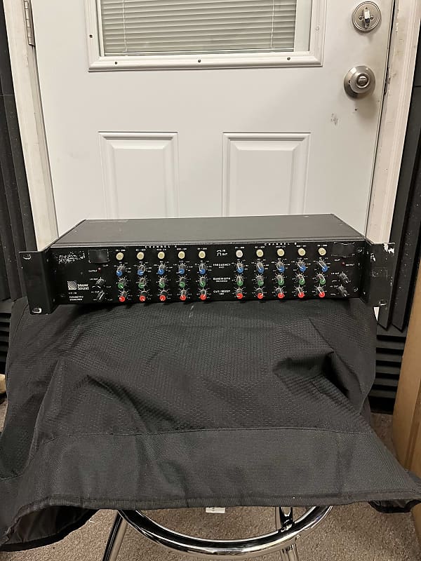 Meyer Sound CP-10 Parametric EQ Equalizer Rack | Reverb