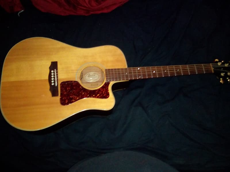 Guild D6CE-HG 1993-94 - Natural | Reverb