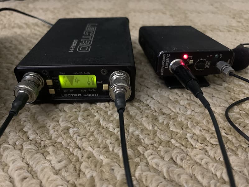 Lectrosonics UCR211 Receiver, UM250C Transmitter | Reverb