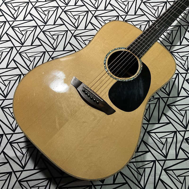 Faith / FSHG – Saturn ” Dreadnought “ | Reverb