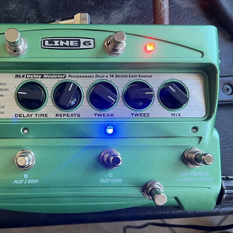 Line 6 Modest Mike’s DL4 Ultimate expression mod, looper mod, | Reverb