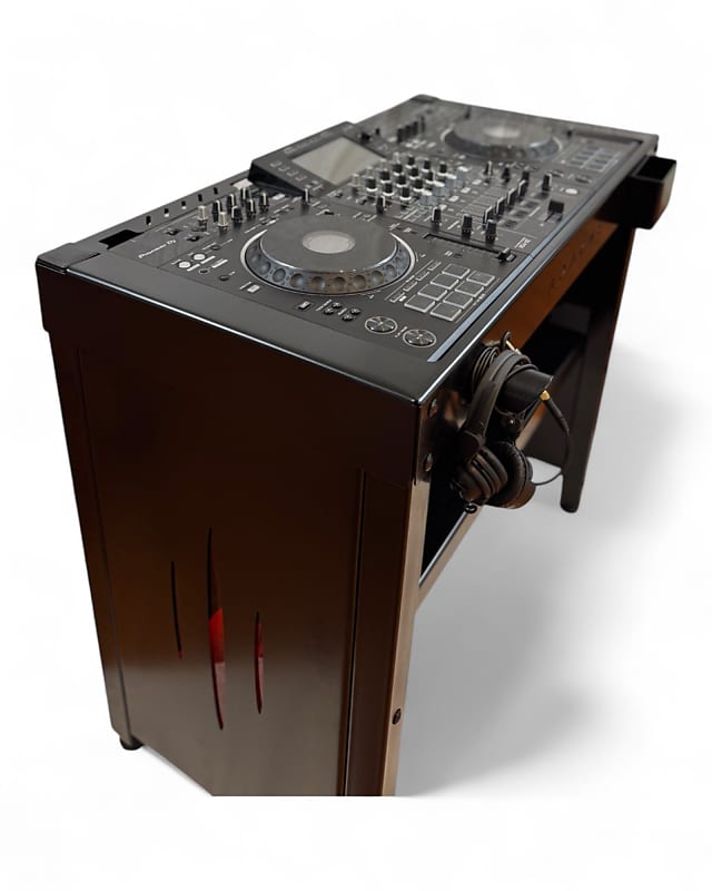 Apache Workbench DJ Controller Booth-Levelling Casters / | Reverb