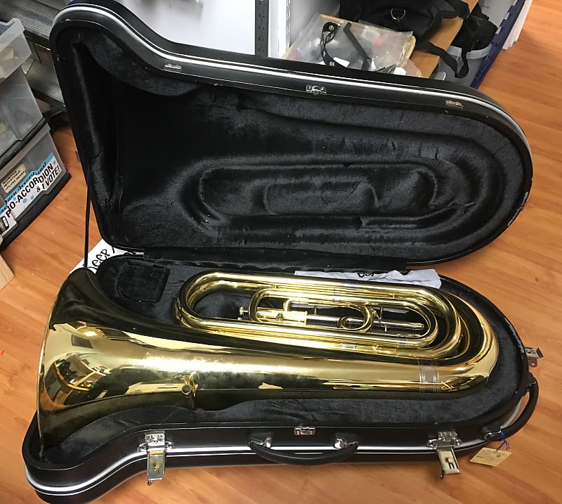 Eastman EBB231 Bb Tuba w/case (used) | Reverb