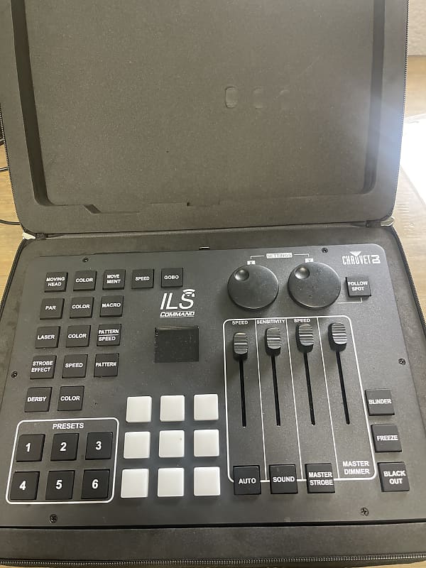 Chauvet ILS Command w/carry case | Reverb