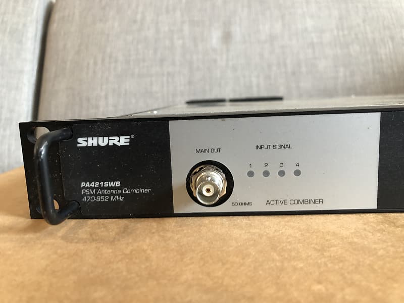 Shure PA421SWB Antenna combiner | Reverb