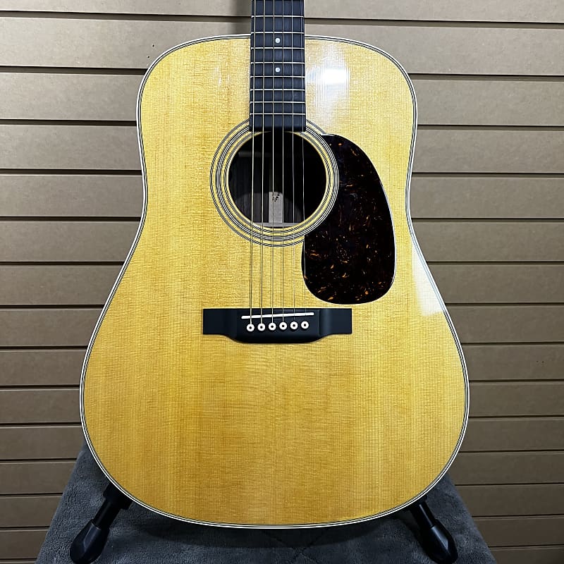 Martin D-28 Z Fishman Infinity Matrix - Natural w/ OHSC & | Reverb