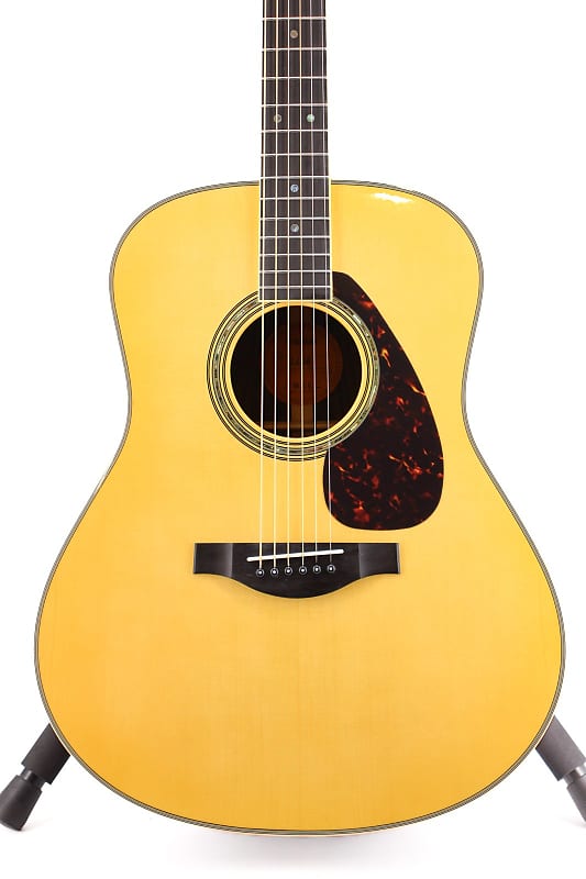 Yamaha LL16 ARE Original Jumbo All Solid Acoustic/Electric | Reverb