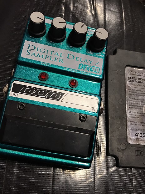 DOD DFX94 digital delay / 4 second sampler Free | Reverb Canada