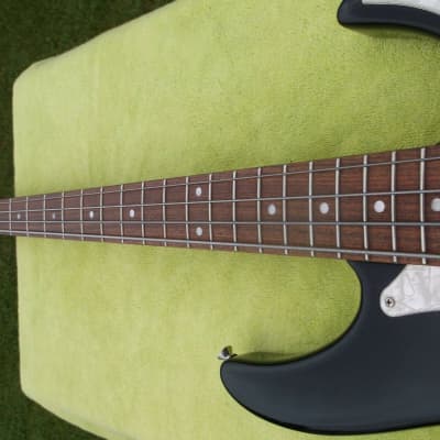 Peavey USA Axcelerator 2-T Electric Bass (2tek bridge) | Reverb