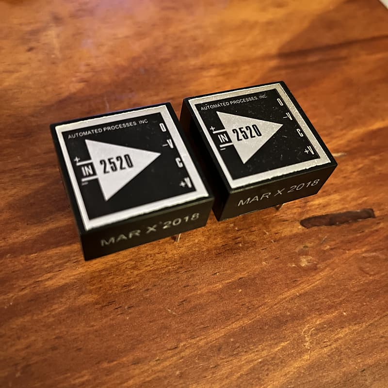 API 2520 op-amp (long lead pair from API 2500 compressor) | Reverb