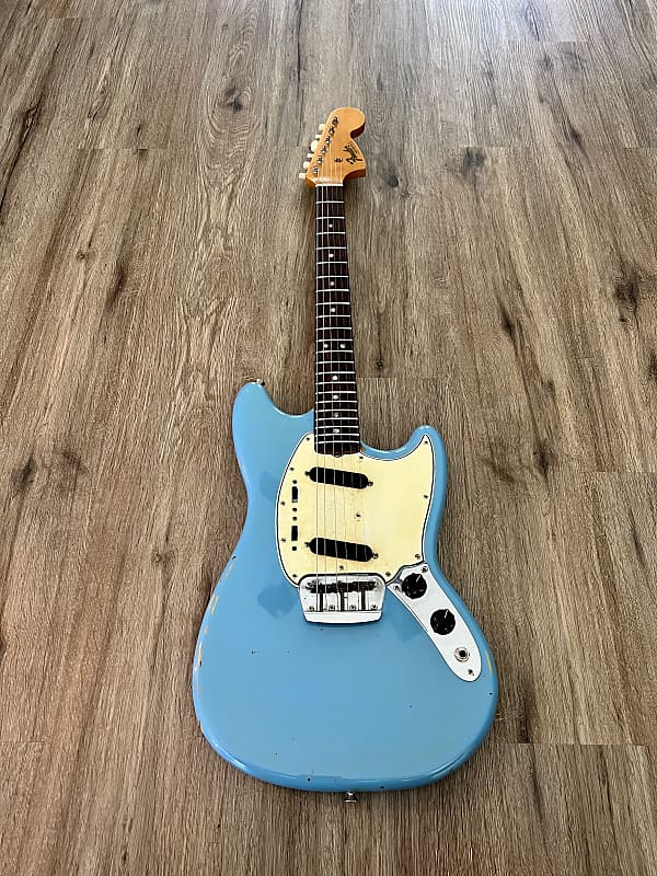 Fender Musicmaster II Daphne Blue 1966 Refinish - Routed | Reverb