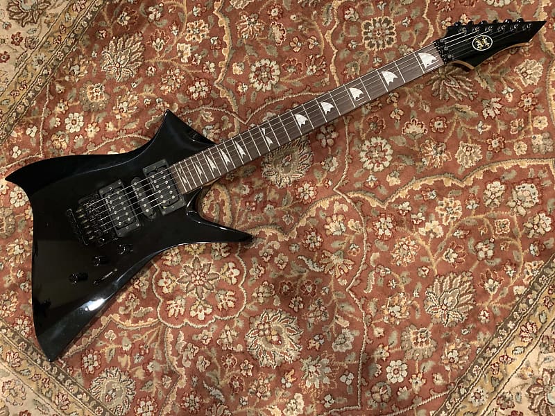 AXL Mayhem FireAx in Black w/soft case | Reverb