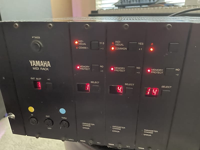 Yamaha TX216 8-Module FM Synthesizer with Three DX-7 Modules | Reverb