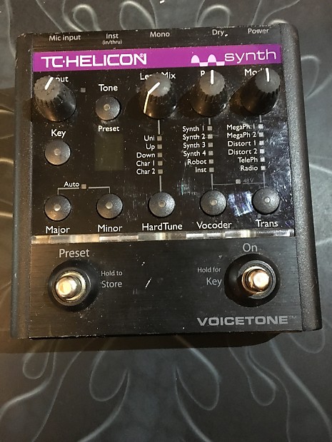 TC Helicon VoiceTone Synth (AUTOTUNE!) | Reverb
