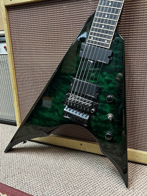 Agile Reaper 7 Flying V Style Tribal Green with case | Reverb