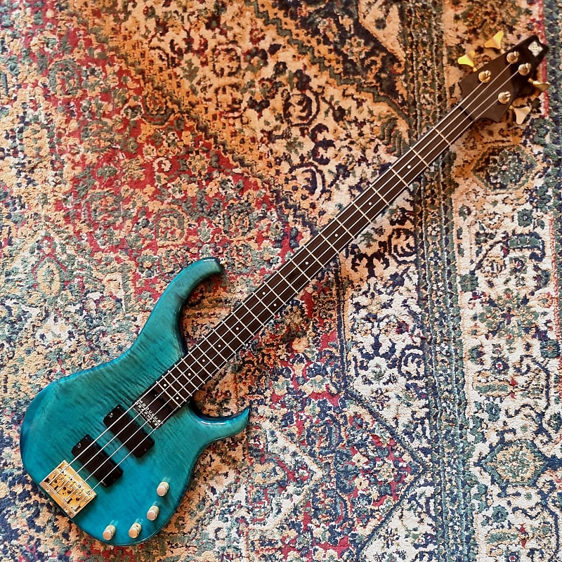 Modulus Quantum 4 four-String 1992 -blue green | Reverb