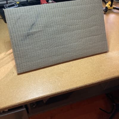 Fender Deluxe Reverb baffle | Reverb