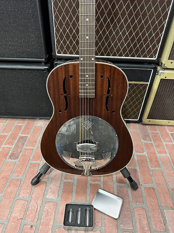 Rogue CT44 Triolian Resonator Guitar | Reverb