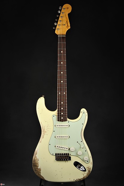 Fender Custom Shop Heavy Relic '62 Strat | Reverb