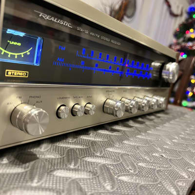 Realistic STA-52 AM/FM Quatravox Stereo Receiver | Reverb