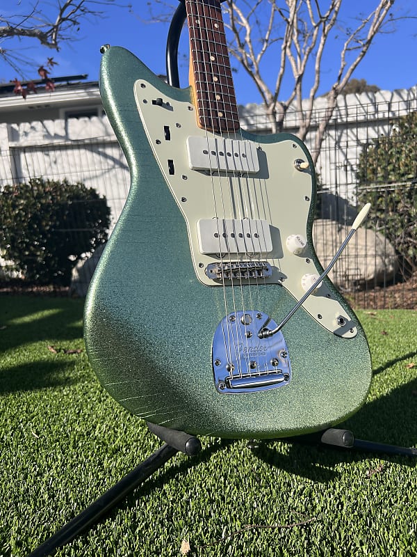 Fender Jazzmaster Partscaster Coke Bottle Green light relic | Reverb