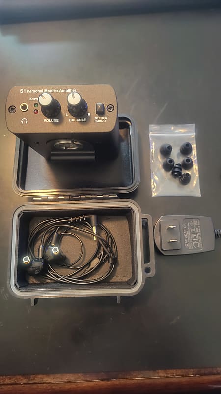 Hard-Wired In-Ear Monitor System / FCS11B & Stand Mount Amp | Reverb
