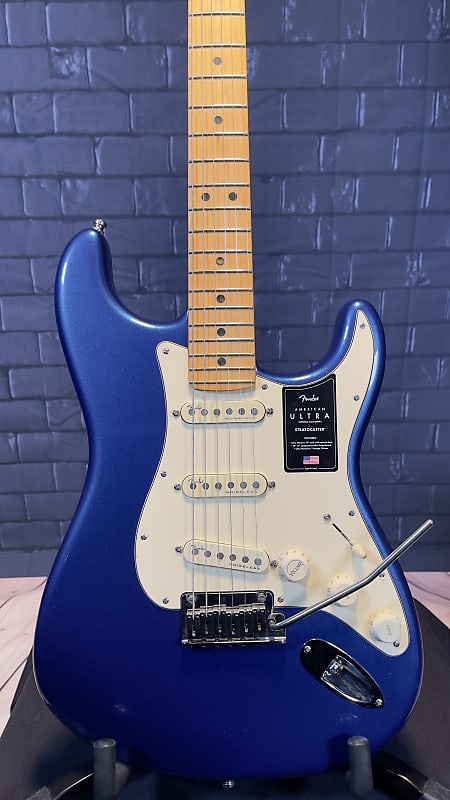 Fender American Ultra Stratocaster 2021 Cobra Blue | Reverb