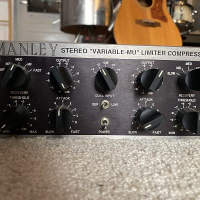Manley Labs Variable MU Stereo Tube Compressor Limiter | Reverb France
