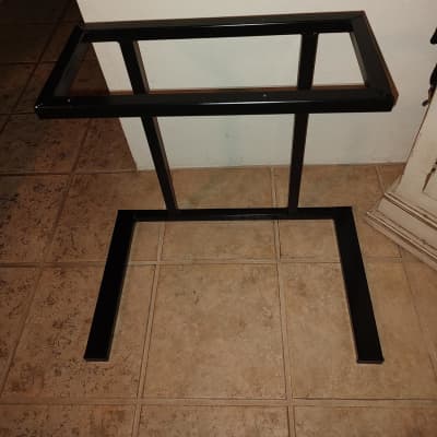 Deluxe Reverb Amp Stand | Reverb