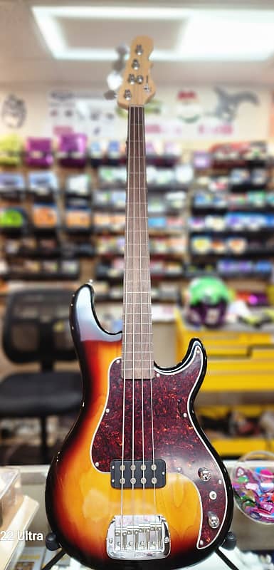 G&L Tribute Series Kiloton Fretless Bass 3 tone sunburst | Reverb