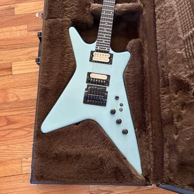 1984-1989 Carvin V220 Electric Guitar | Reverb