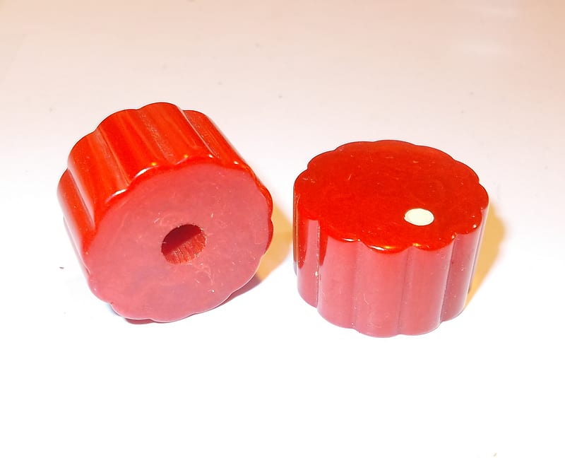 (2) Original Premier Tube Amp Knobs 1950's *Red* | Reverb UK