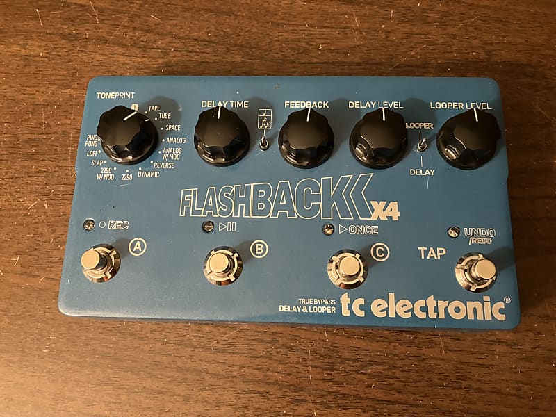 TC Electronic Flashback X4 Delay & Looper | Reverb