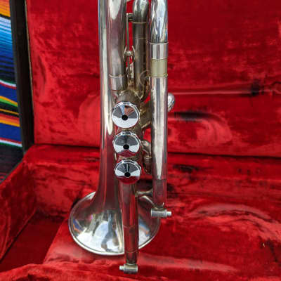 Getzen Capri Shepherd's Crook Cornet - Silver | Reverb