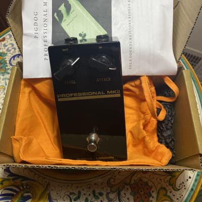 Pigdog Professional MKll - Gloss/black gold | Reverb