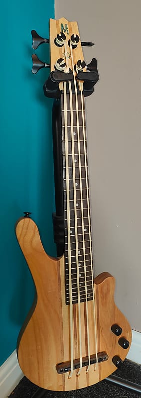 Mahalo MEB1 Solid Body Ukulele Bass | Reverb