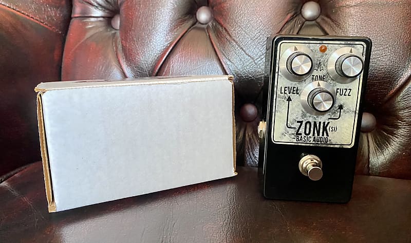 Basic Audio Zonk silicon fuzz | Reverb
