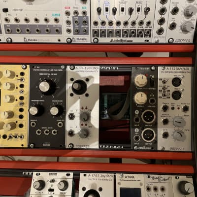 Huge Eurorack modular system in a powered case (Mutable | Reverb