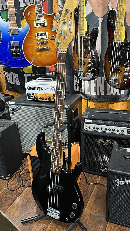 Yamaha BB300 4-String Bass Guitar With Original Gig Bag | Reverb