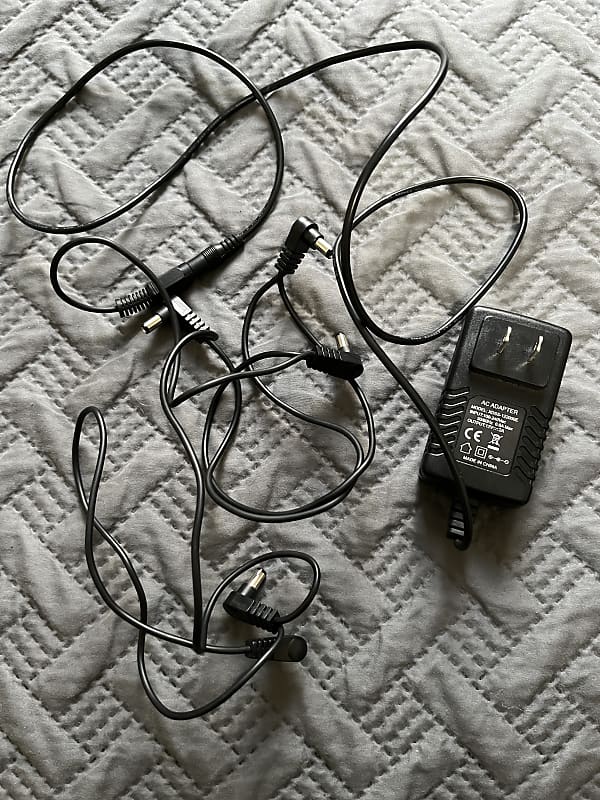12v AC Adapter with 5 way Daisy Chain | Reverb