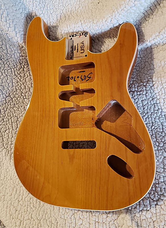 USA made 2 piece Alder body in "Trans Butterscotch" | Reverb Canada
