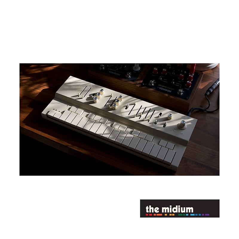 Vongon Replay 28-Key Digital Synthesizer | Reverb