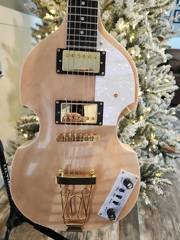 Hofner 6 string guitar - Natural | Reverb