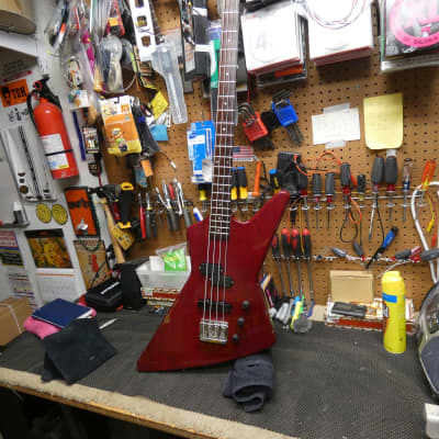 Hamer Blitz Bass 1983 - Trans Cherry | Reverb