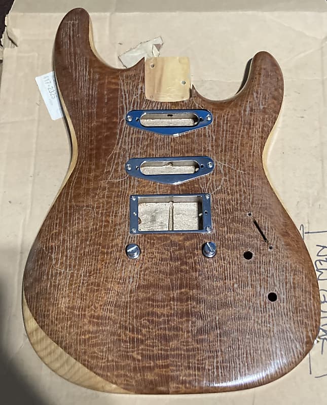Custom Stratocaster Natural | Reverb