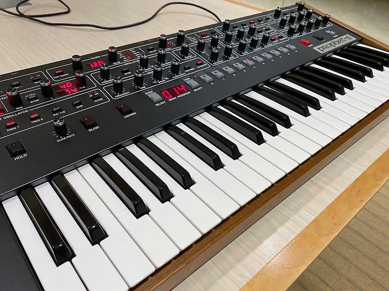 Sequential Prophet 6 | Reverb